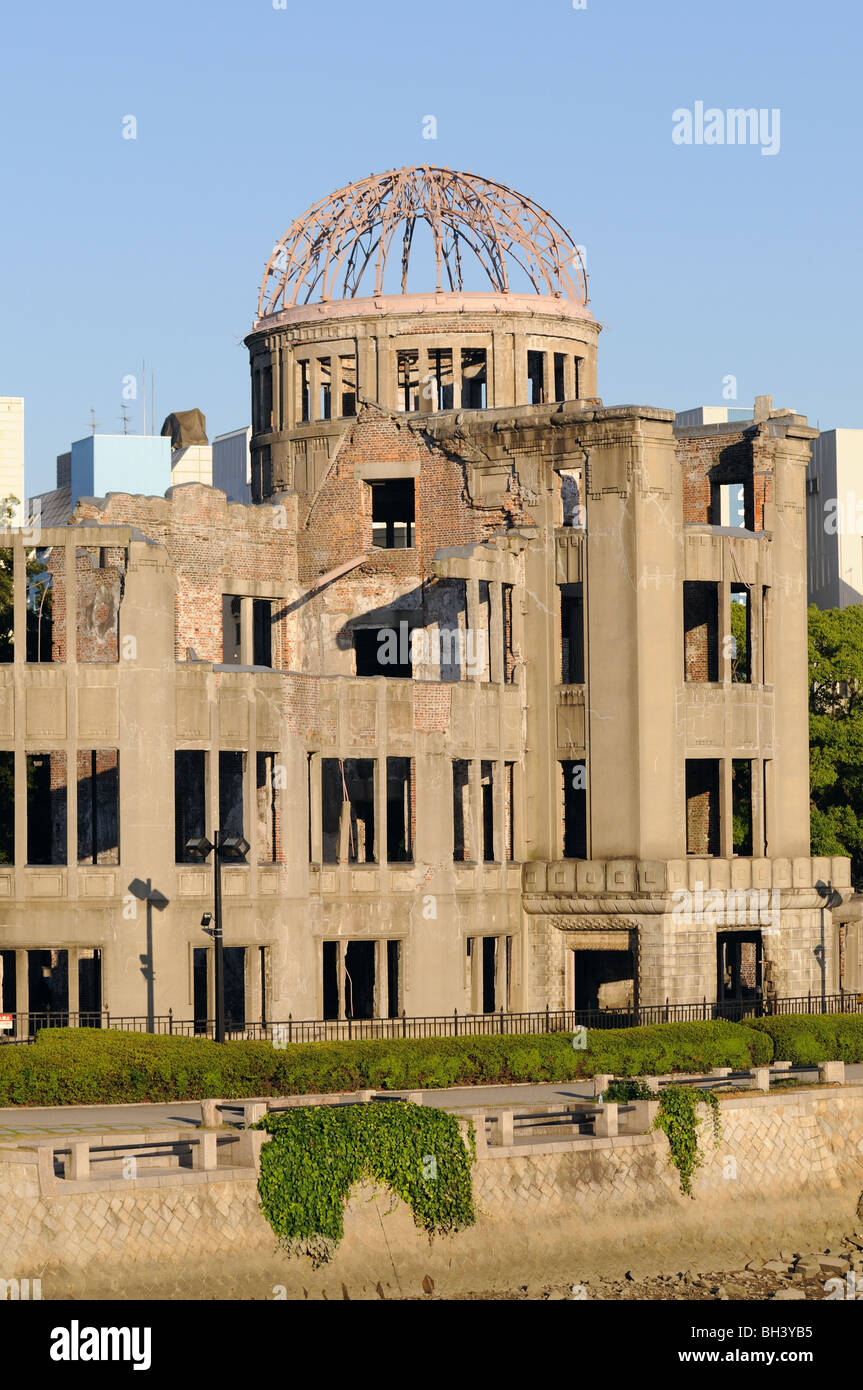 Genbaku Domu (Hiroshima Peace Memorial, aka der Atomic Bomb Dome oder a-Bomb Dome) von Aioi ...