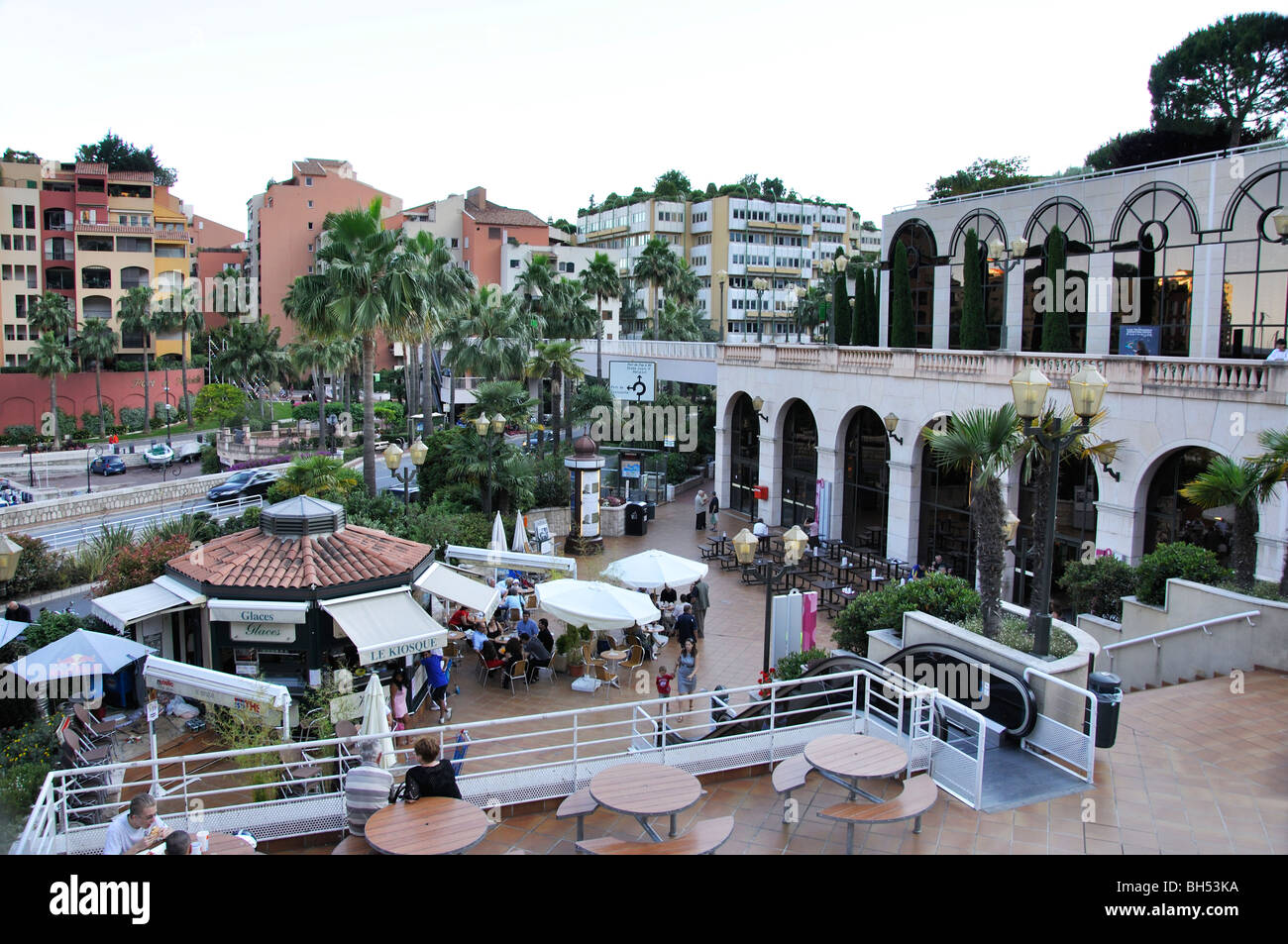 Monte carlo monaco shopping -Fotos und -Bildmaterial in hoher Auflösung ...