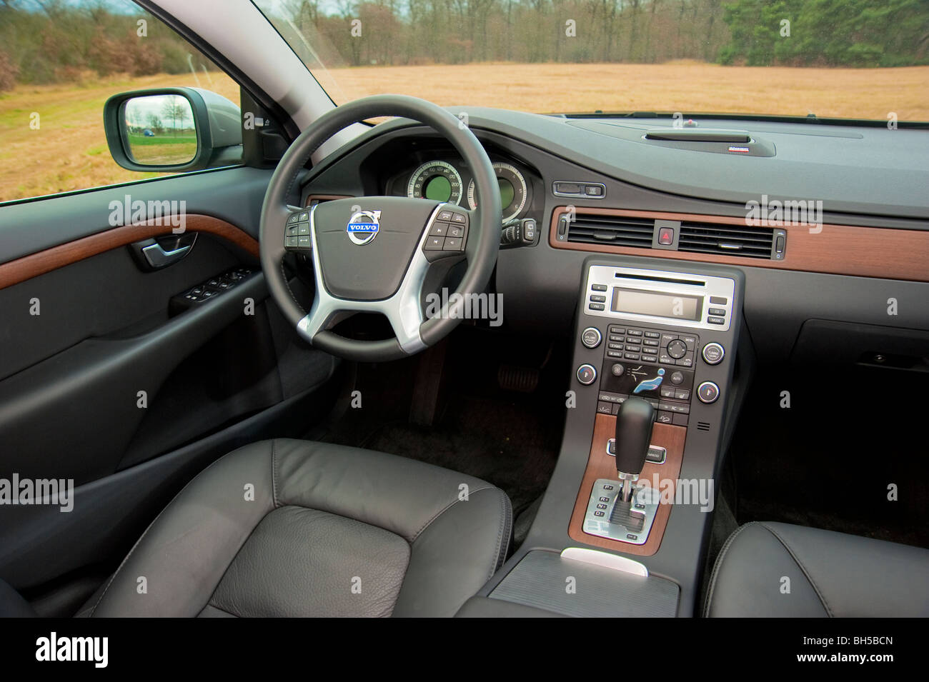 Volvo Innenraum Stockfotos und -bilder Kaufen - Alamy