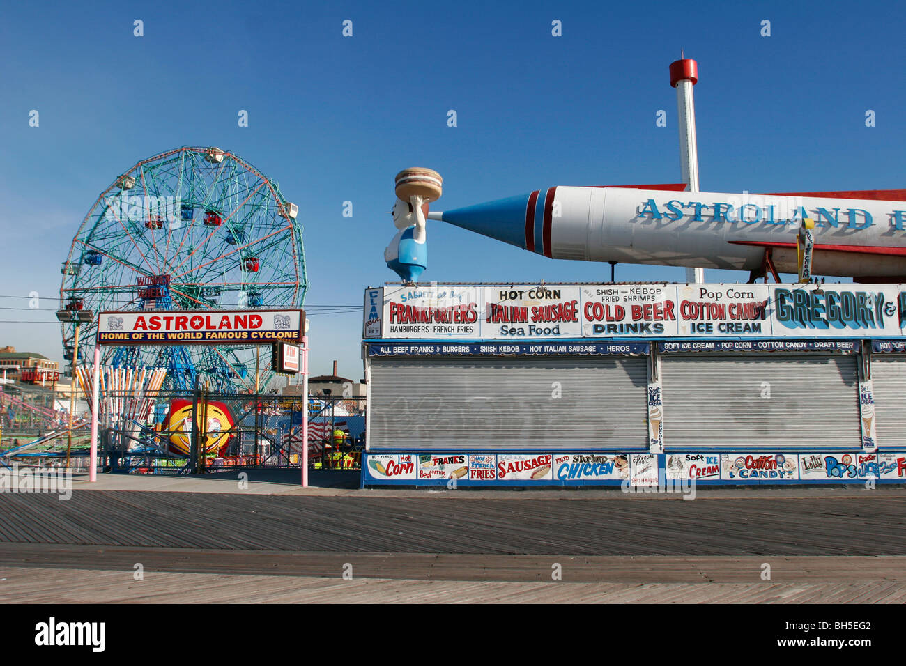 Astroland amusement park -Fotos und -Bildmaterial in hoher Auflösung ...