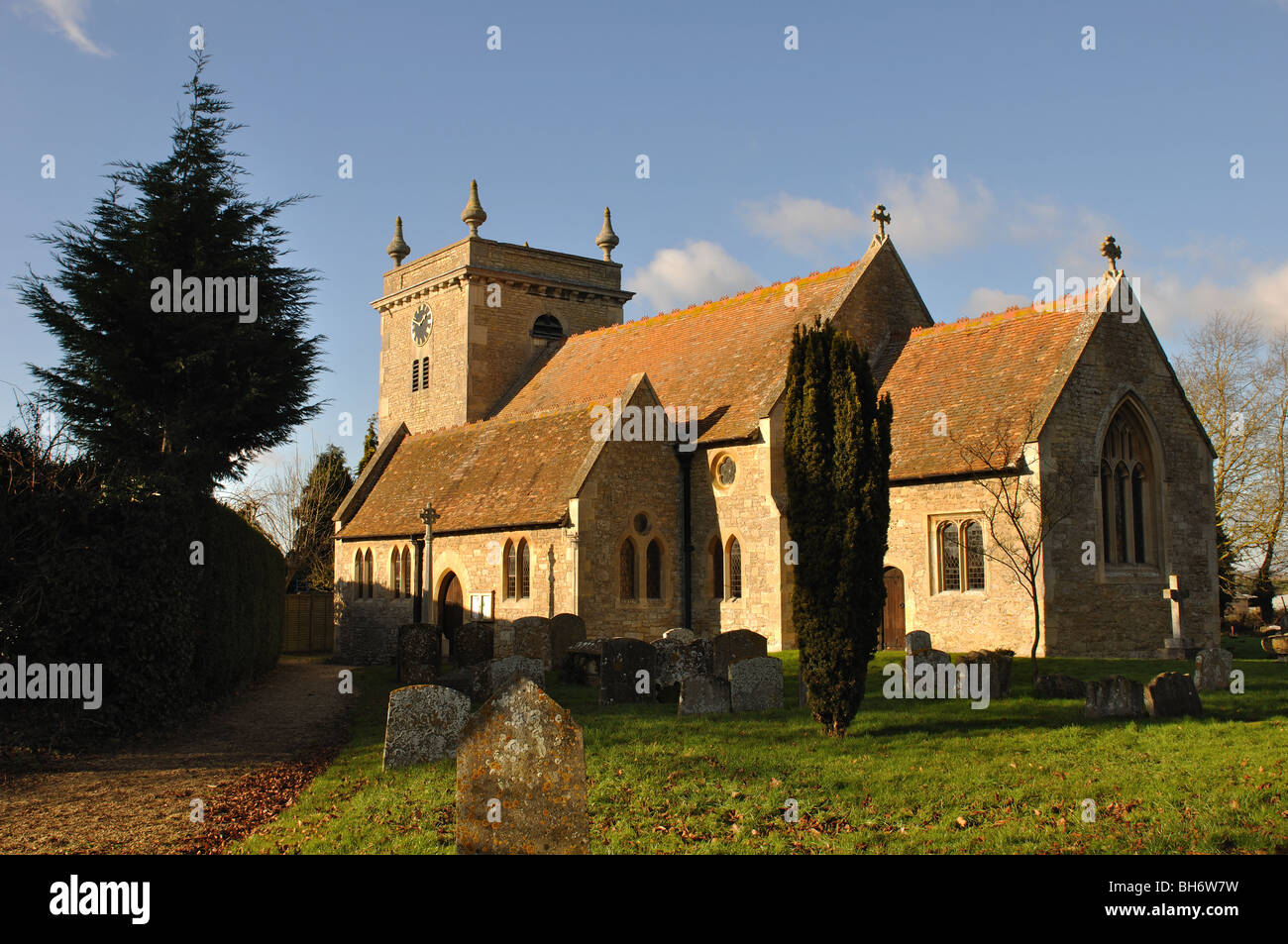 Church of st john baptist -Fotos und -Bildmaterial in hoher Auflösung ...