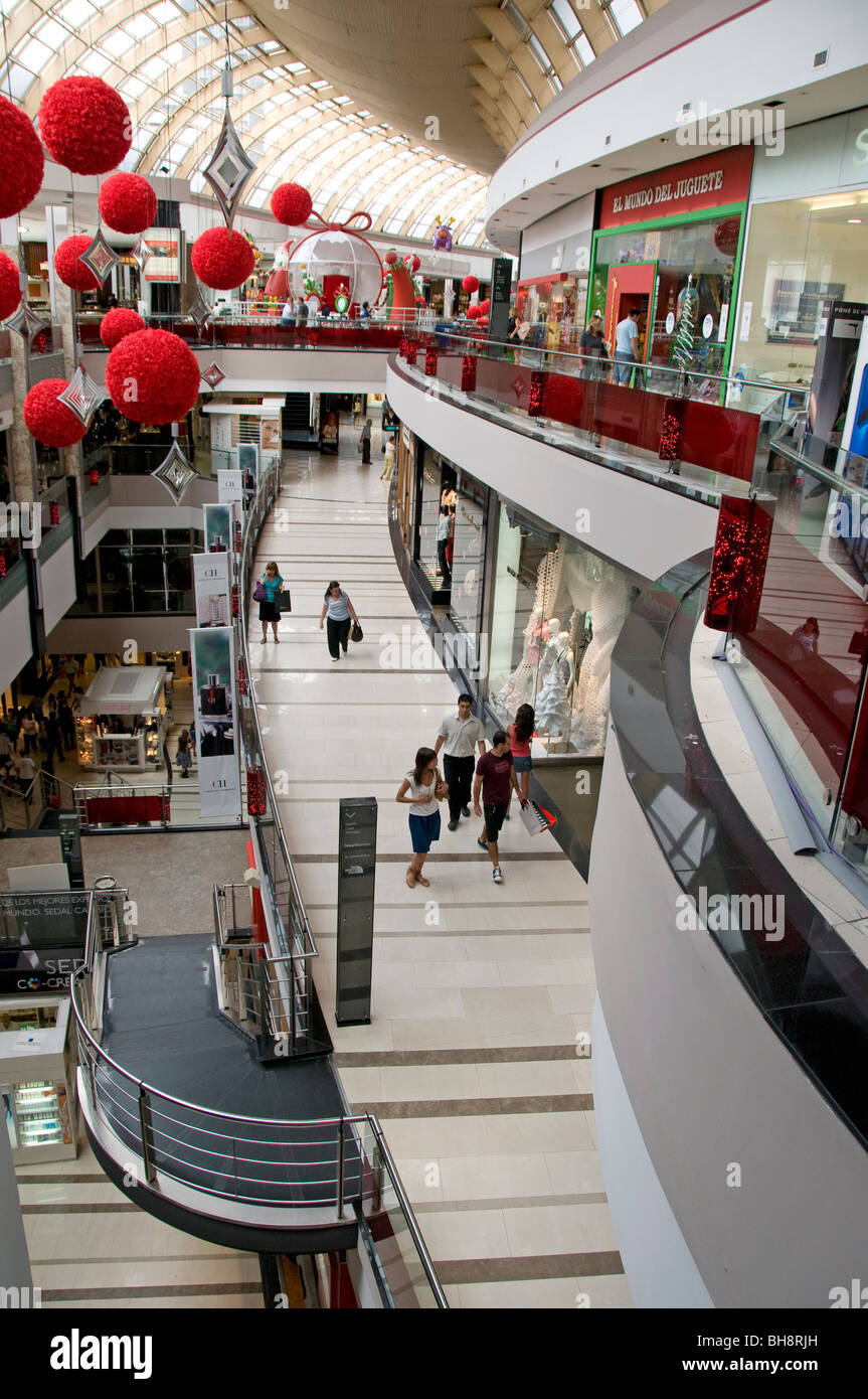 Alto palermo einkaufszentrum -Fotos und -Bildmaterial in hoher ...