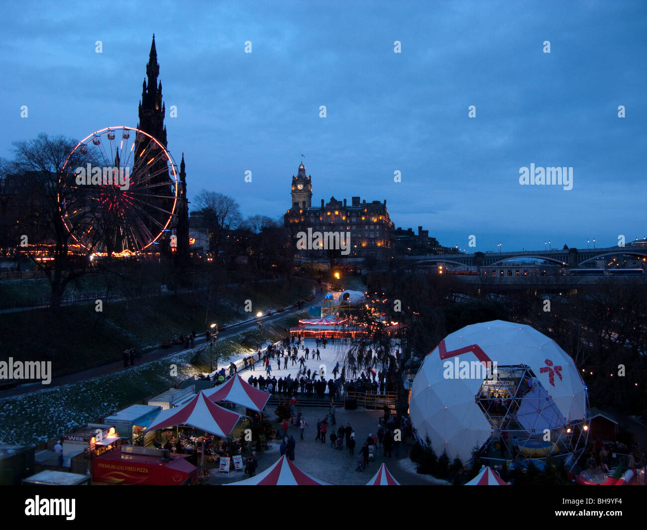 Edinburgh winter schnee verschneit -Fotos und -Bildmaterial in hoher ...