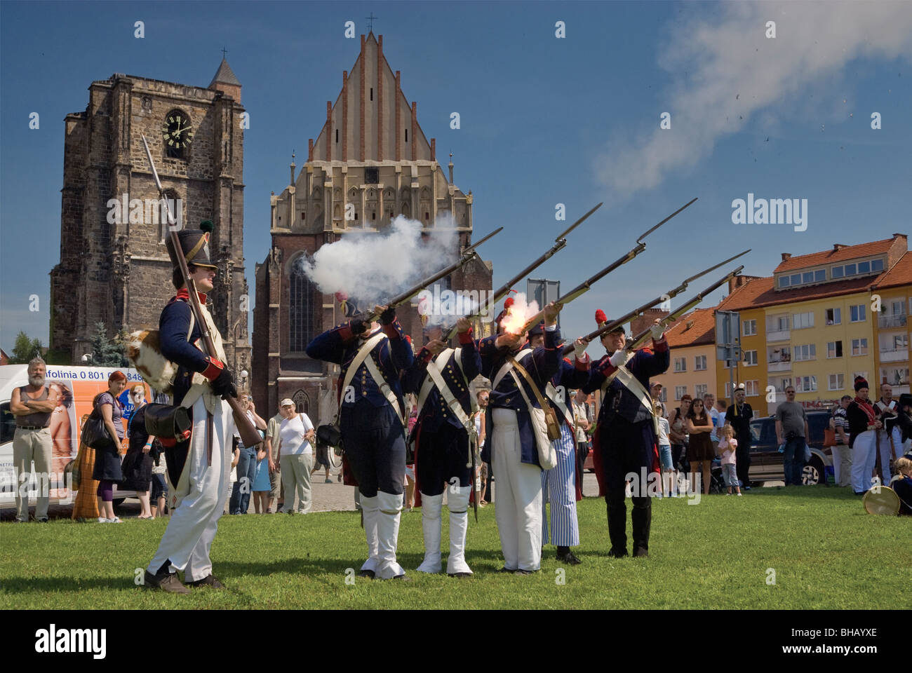 Firing Muskets Stockfotos und -bilder Kaufen - Alamy