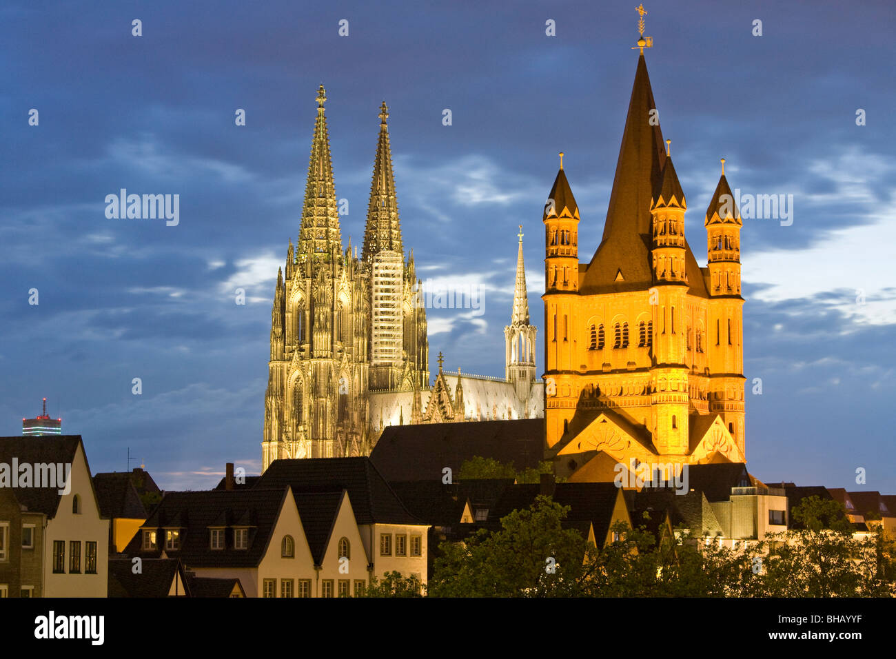 BRUTTO-KÖLNER DOM, KIRCHE ST.MARTIN, RHEINPROMENADE, KÖLN, NORDRHEIN ...