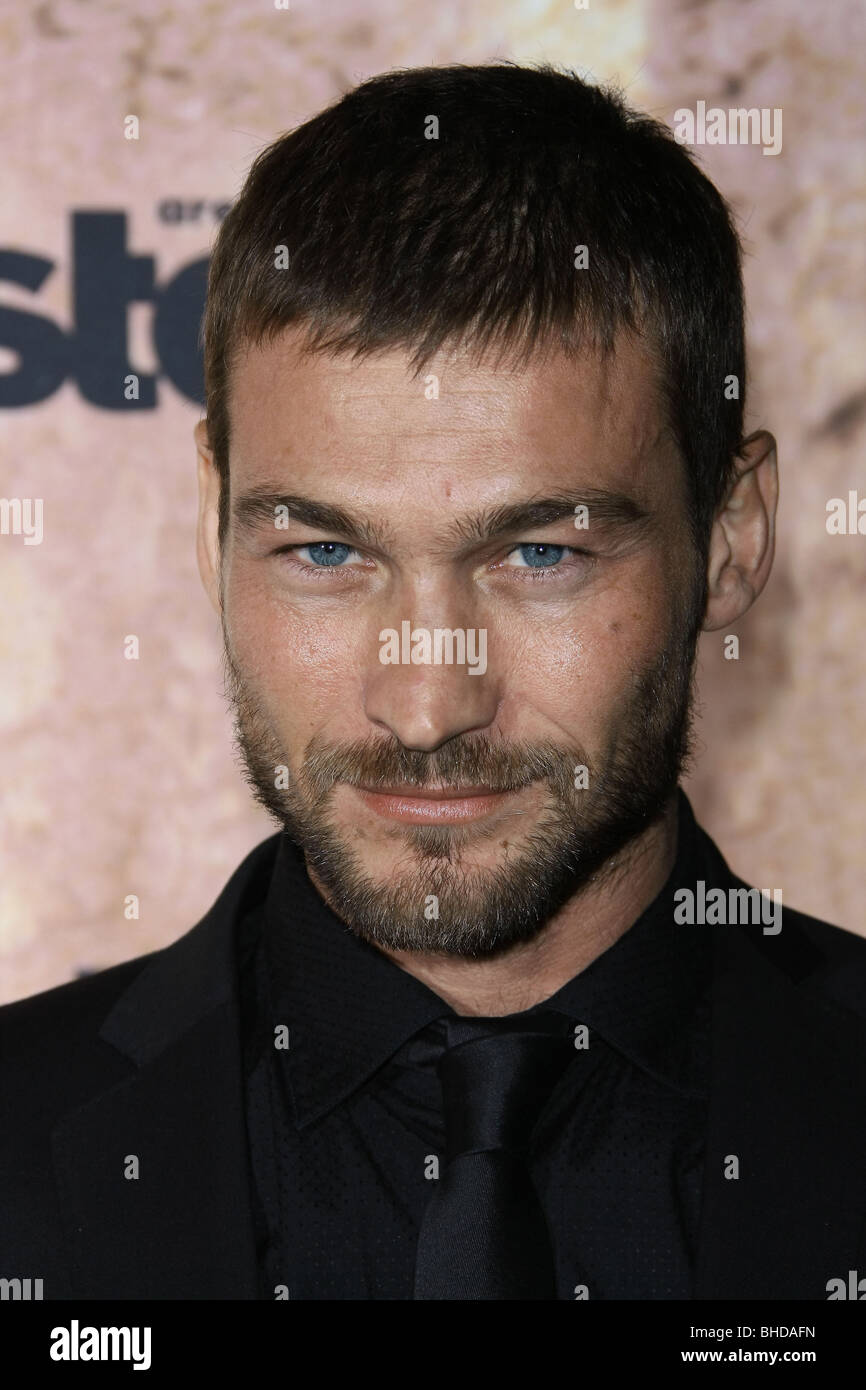 Andy whitfield -Fotos und -Bildmaterial in hoher Auflösung – Alamy