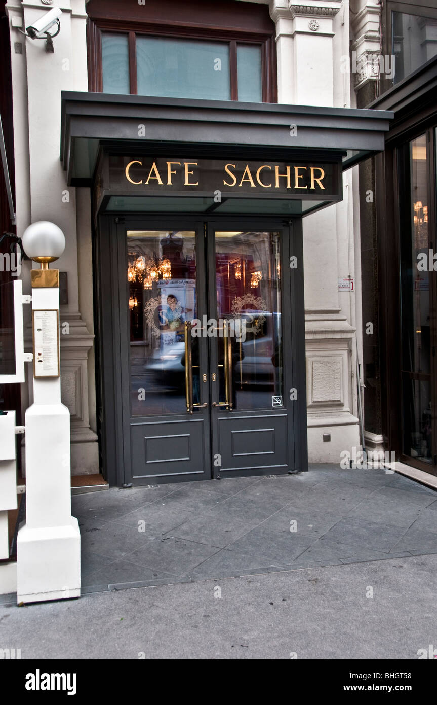 Cafe Sacher Vienna Stockfotos & Cafe Sacher Vienna Bilder - Alamy