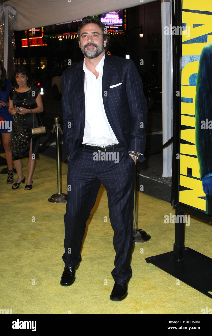 Jeffrey dean morgan the la premiere of -Fotos und -Bildmaterial in ...