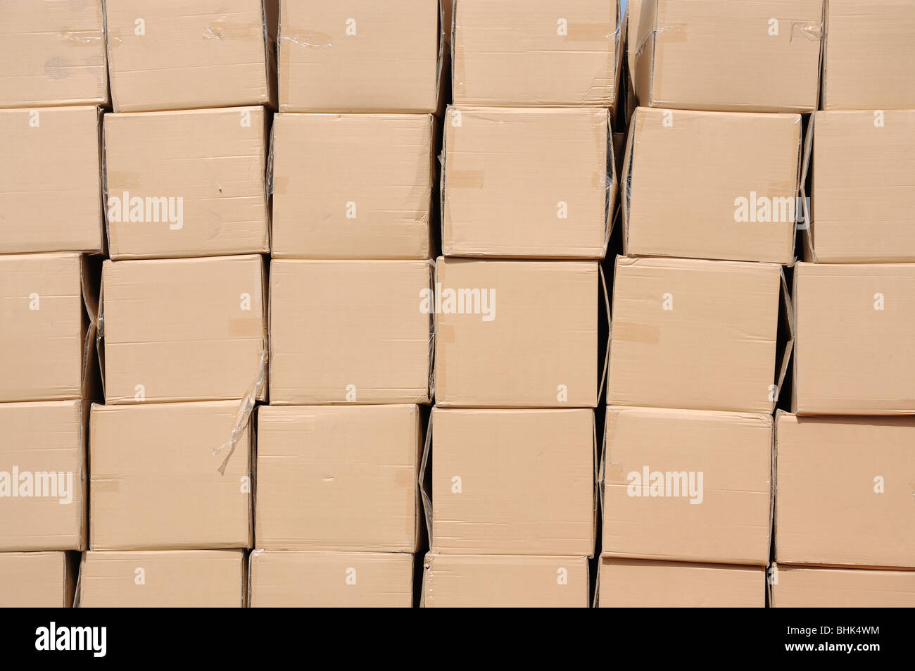 Warehouse boxes -Fotos und -Bildmaterial in hoher Auflösung – Alamy