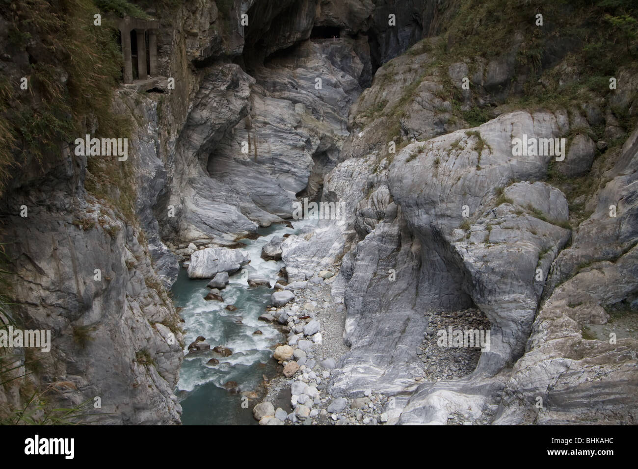 Fluss in der schlucht -Fotos und -Bildmaterial in hoher Auflösung – Alamy