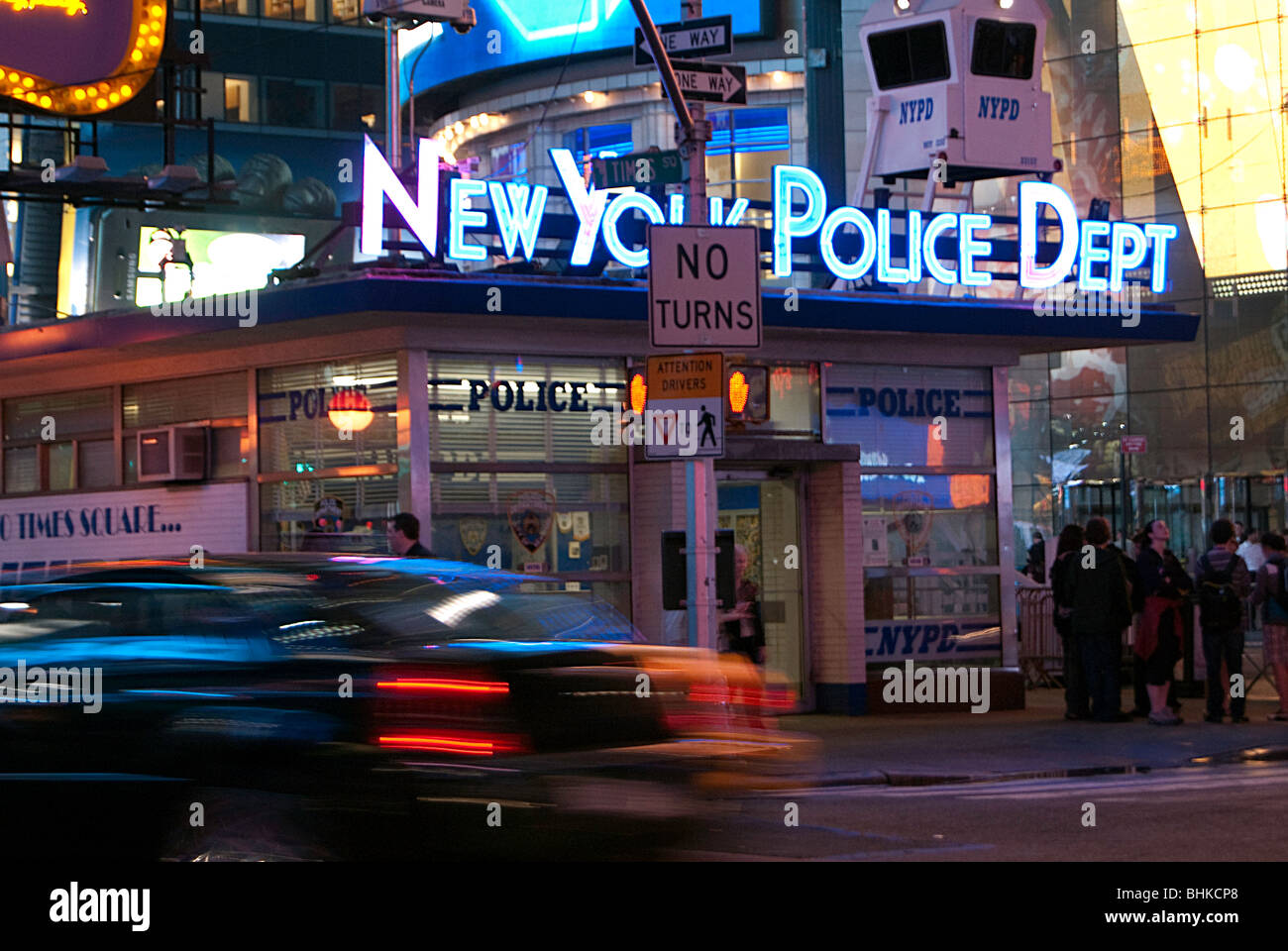 Nypd mal quadrat -Fotos und -Bildmaterial in hoher Auflösung – Alamy