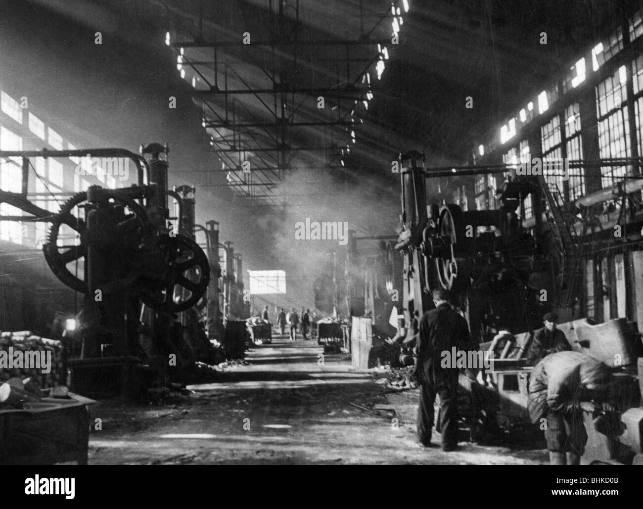 Stalingrad tractor -Fotos und -Bildmaterial in hoher Auflösung – Alamy