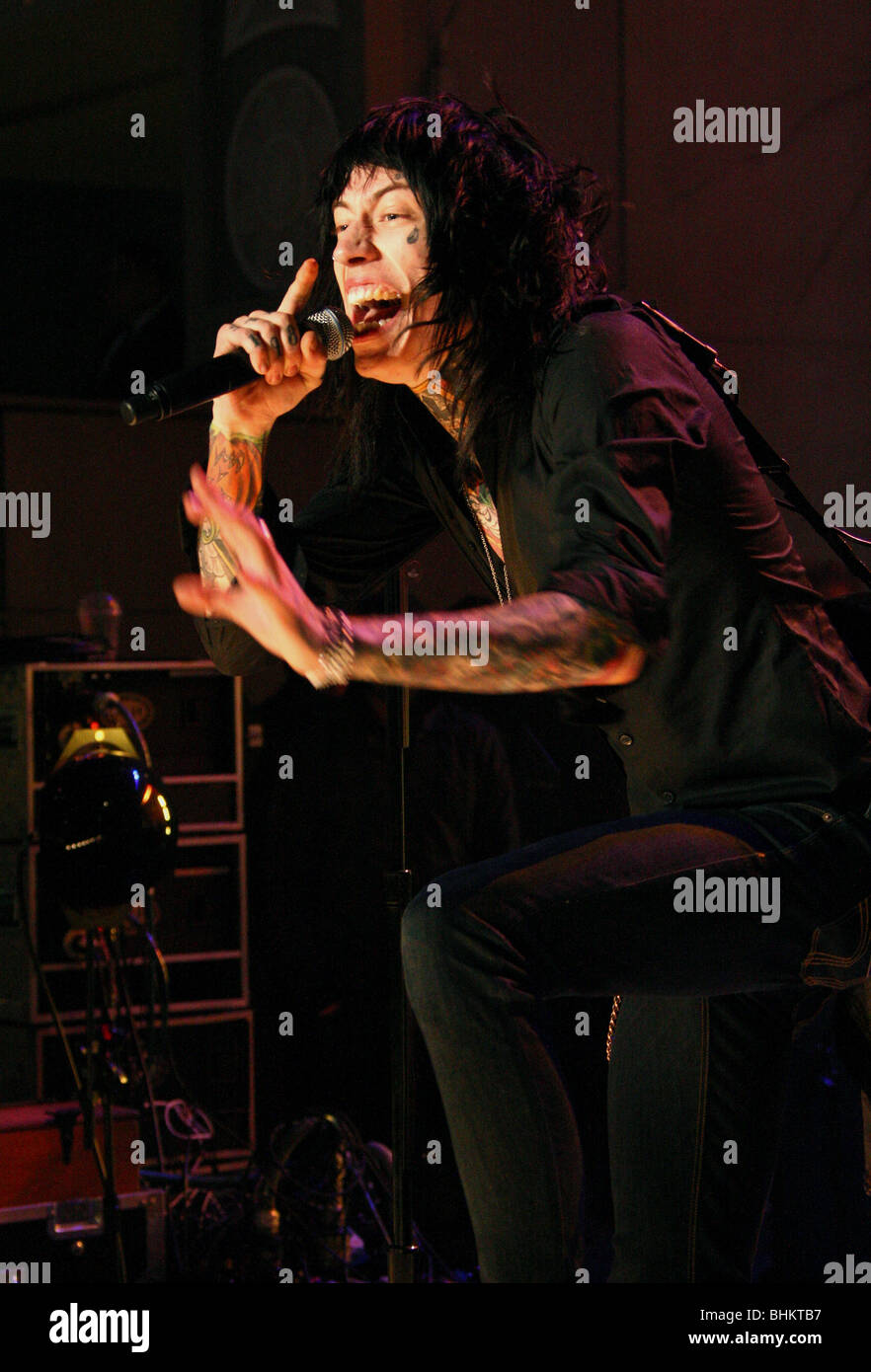 TRACE CYRUS ALICE IN WONDERLAND große großer ultimative FAN EVENT ...