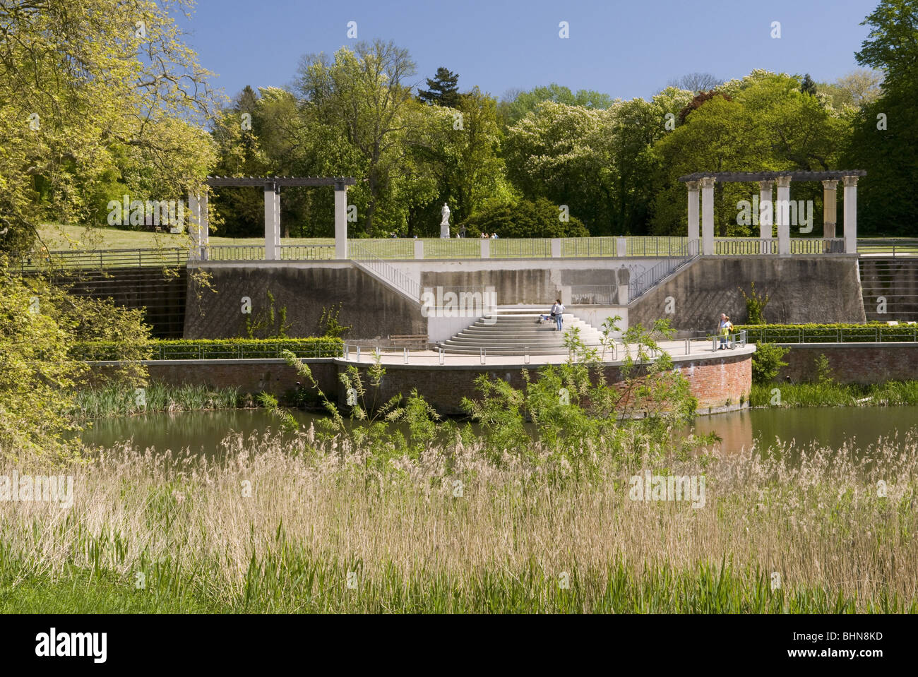 Putbuser schlosspark -Fotos und -Bildmaterial in hoher Auflösung – Alamy