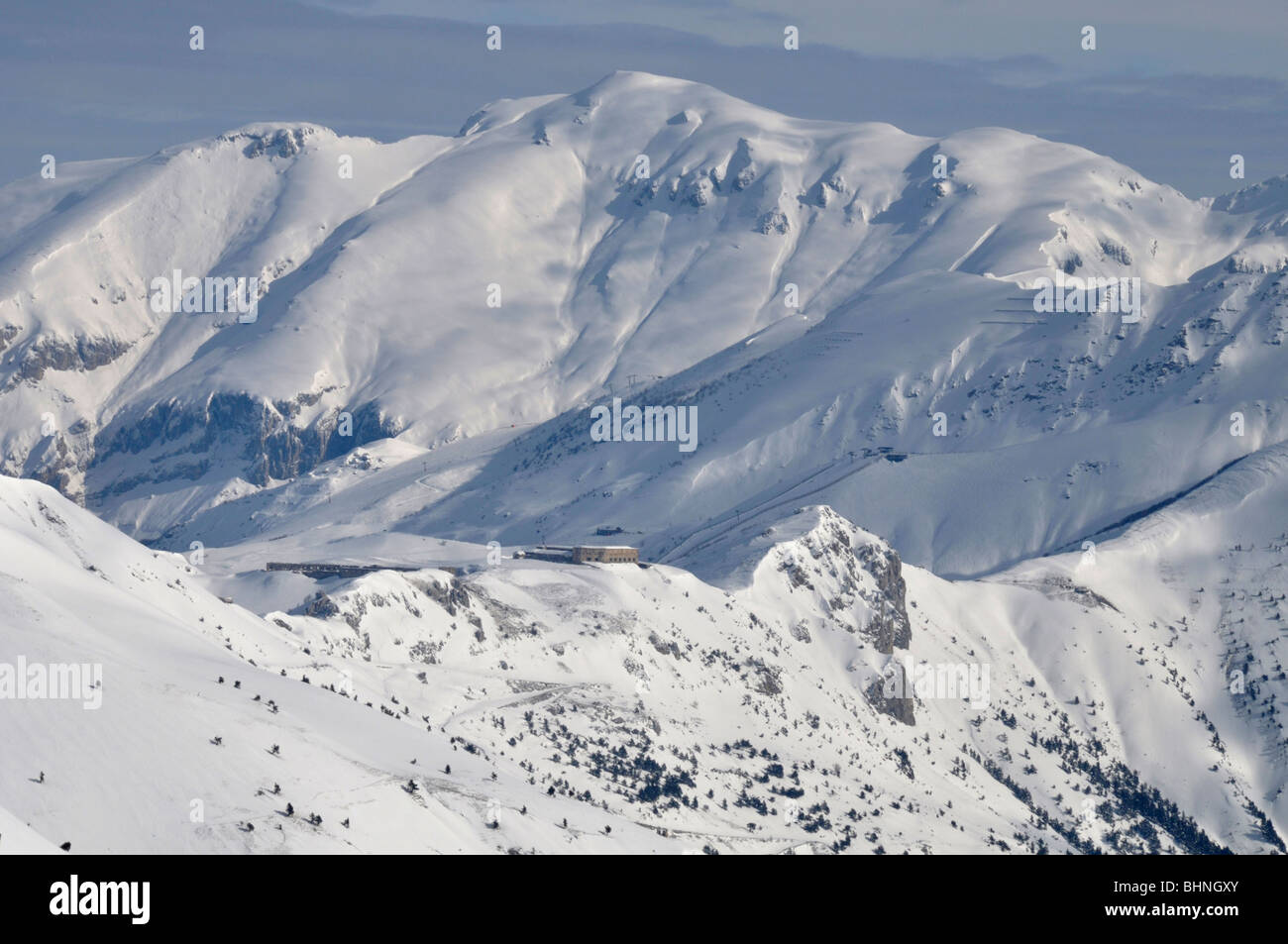 Col de tende mountain pass -Fotos und -Bildmaterial in hoher Auflösung ...