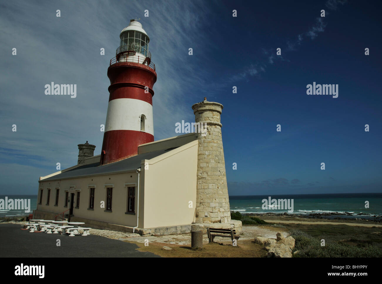 Struisbaai, Western Cape, Südafrika, Leuchtturm am Cape Agulhas ...