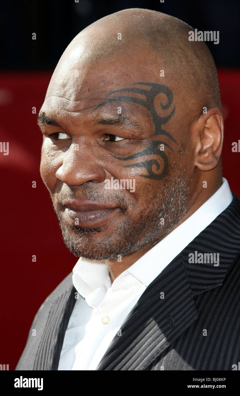 Boxer mike tyson -Fotos und -Bildmaterial in hoher Auflösung – Alamy