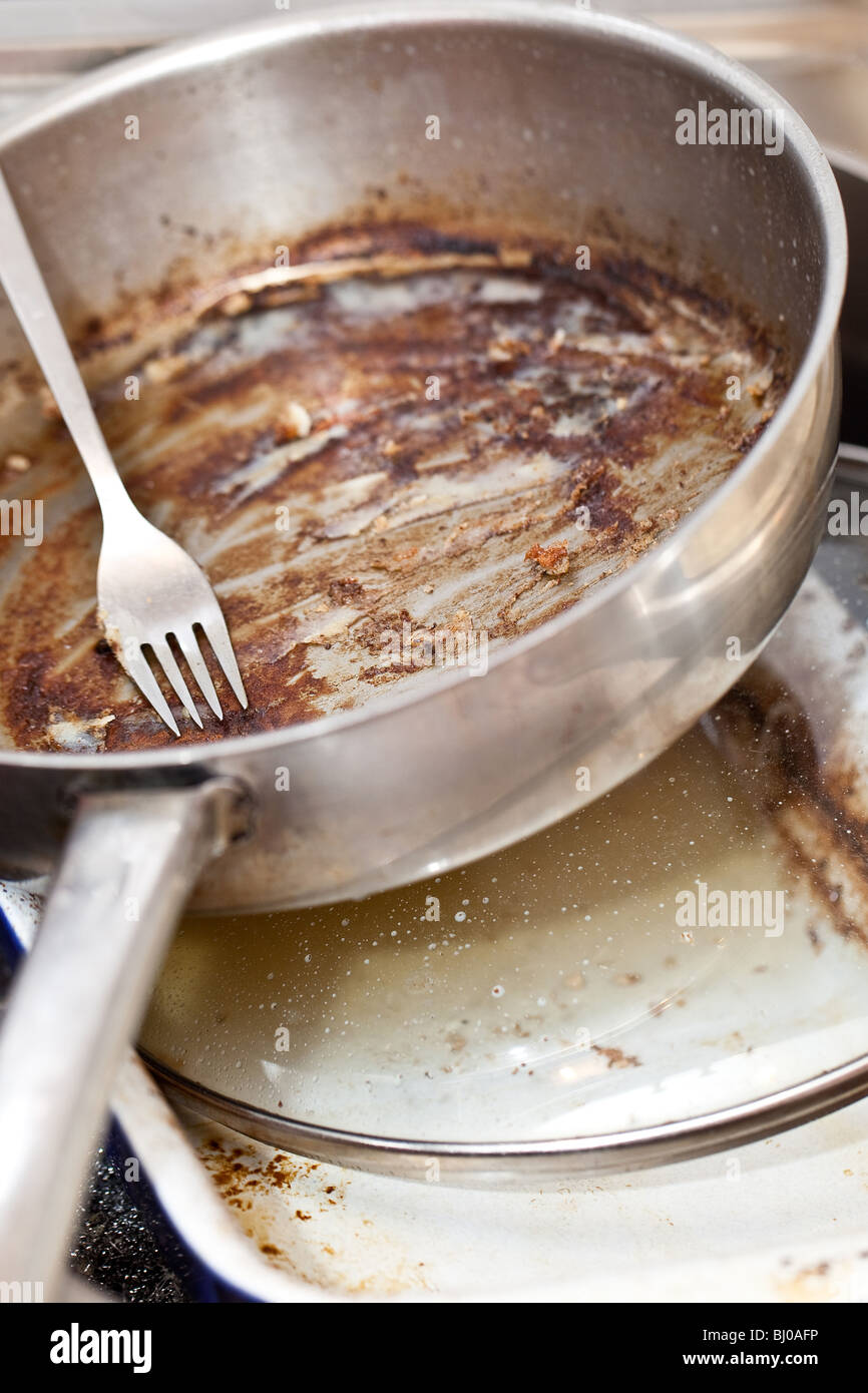 Schmutziges Geschirr Stockfotos und -bilder Kaufen - Alamy
