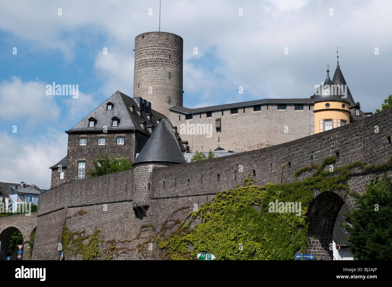 Altstadt mayen -Fotos und -Bildmaterial in hoher Auflösung – Alamy