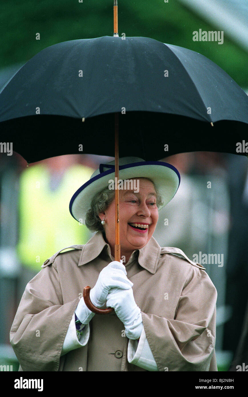Queen elisabeth ii -Fotos und -Bildmaterial in hoher Auflösung – Alamy