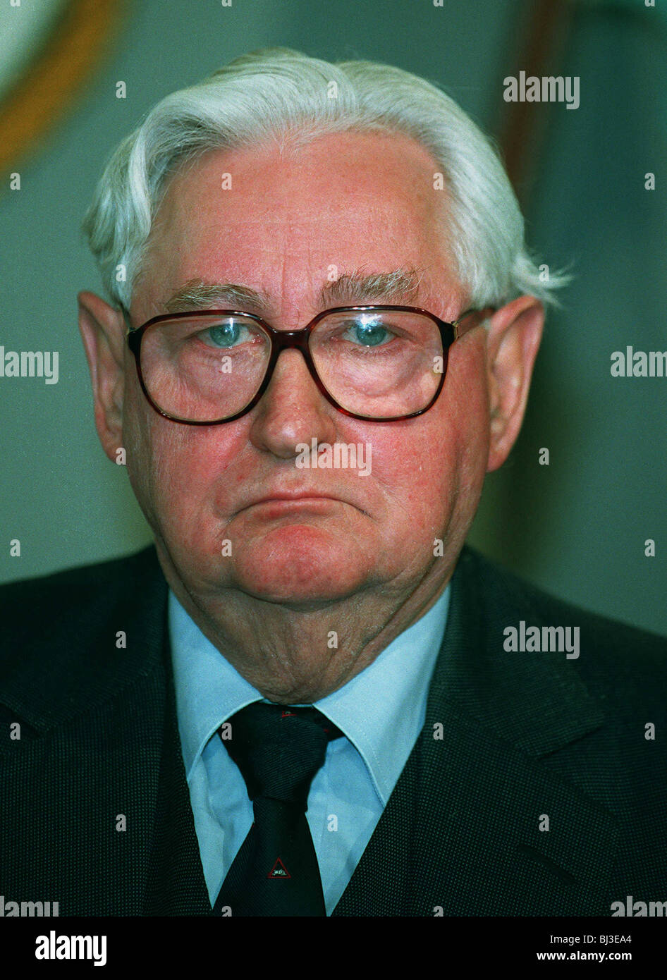 Feldmarschall lord bramall -Fotos und -Bildmaterial in hoher Auflösung ...