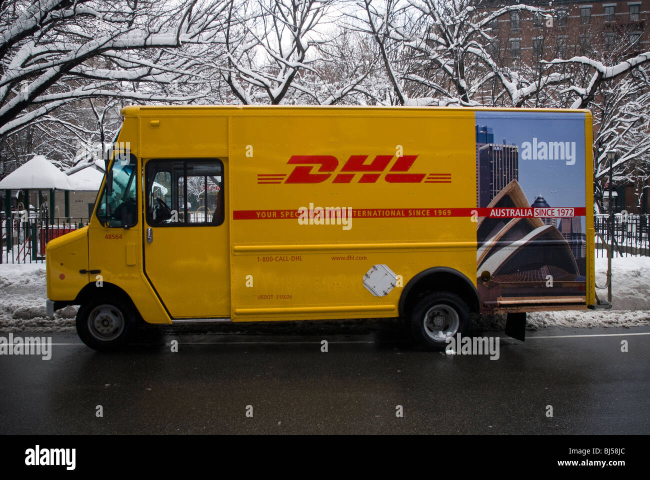 Dhl Lkw Stockfotos und -bilder Kaufen - Alamy