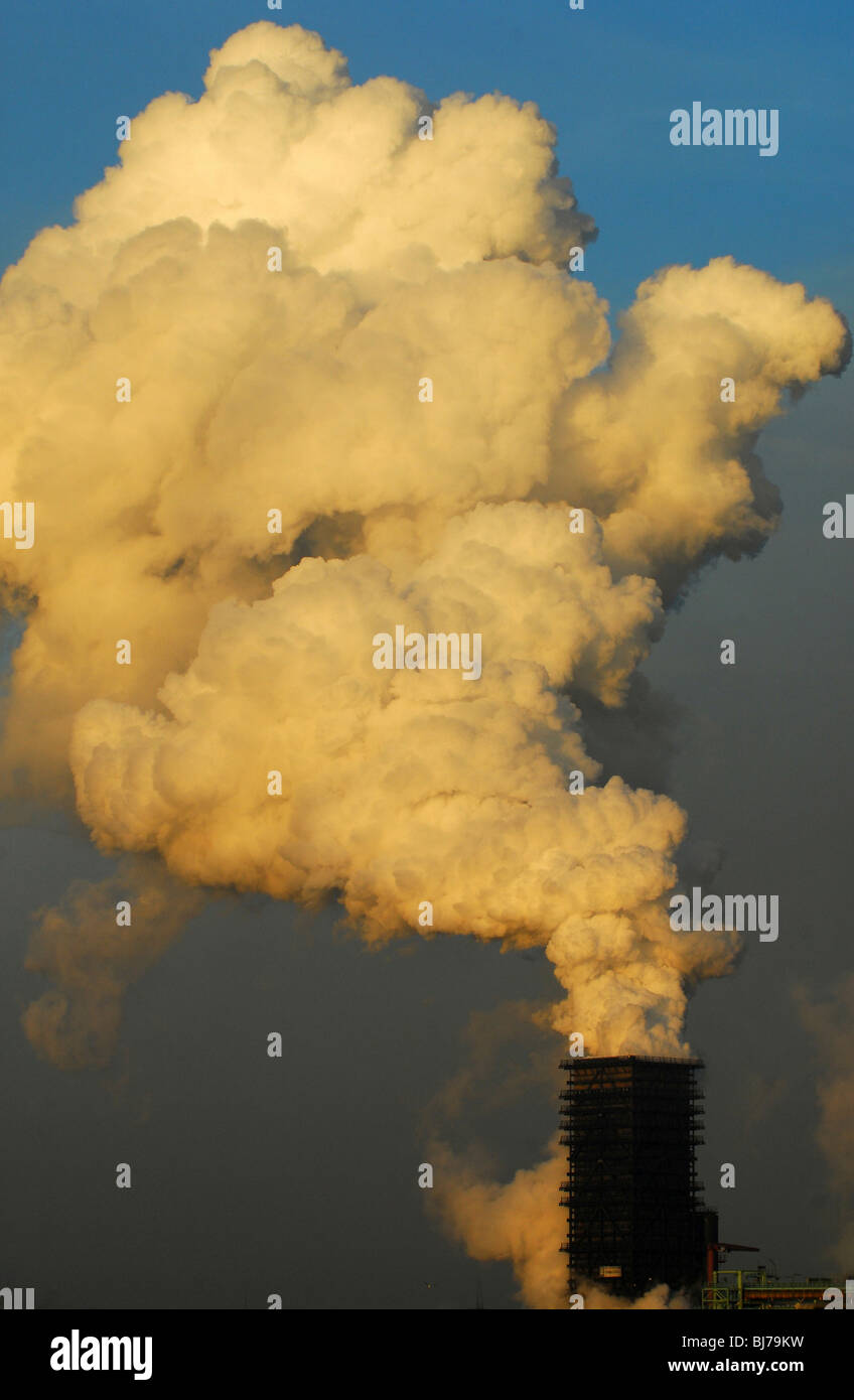 Smog germany thyssen -Fotos und -Bildmaterial in hoher Auflösung – Alamy