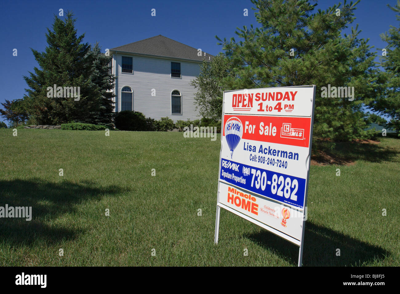 Einfamilienhaus zu verkaufen, USA Stockfotografie - Alamy