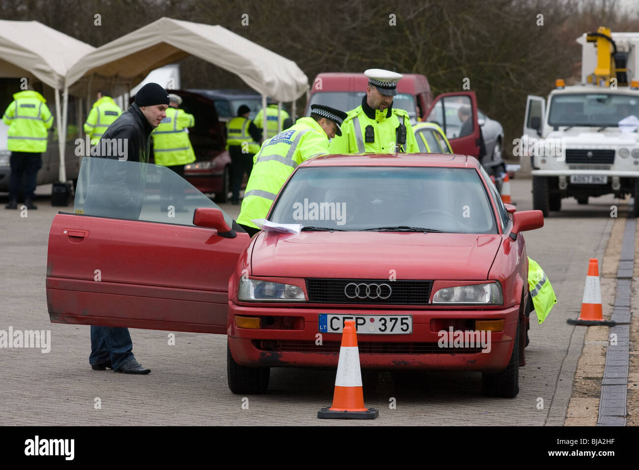 Gemeinsame polizei -Fotos und -Bildmaterial in hoher Auflösung – Alamy