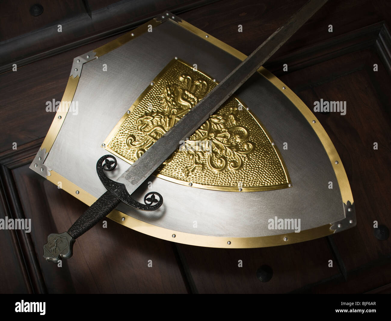 Medieval coat of arms -Fotos und -Bildmaterial in hoher Auflösung - Seite 3 - Alamy