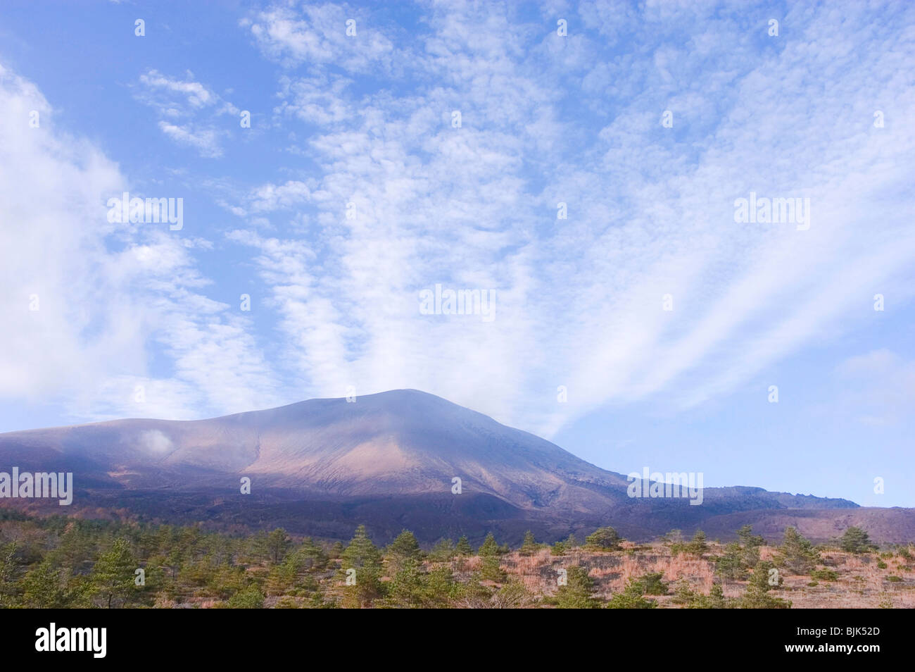 Asama berg -Fotos und -Bildmaterial in hoher Auflösung – Alamy