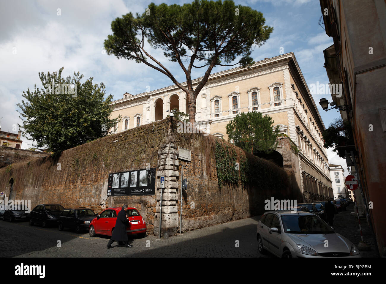 Giulia farnese -Fotos und -Bildmaterial in hoher Auflösung – Alamy