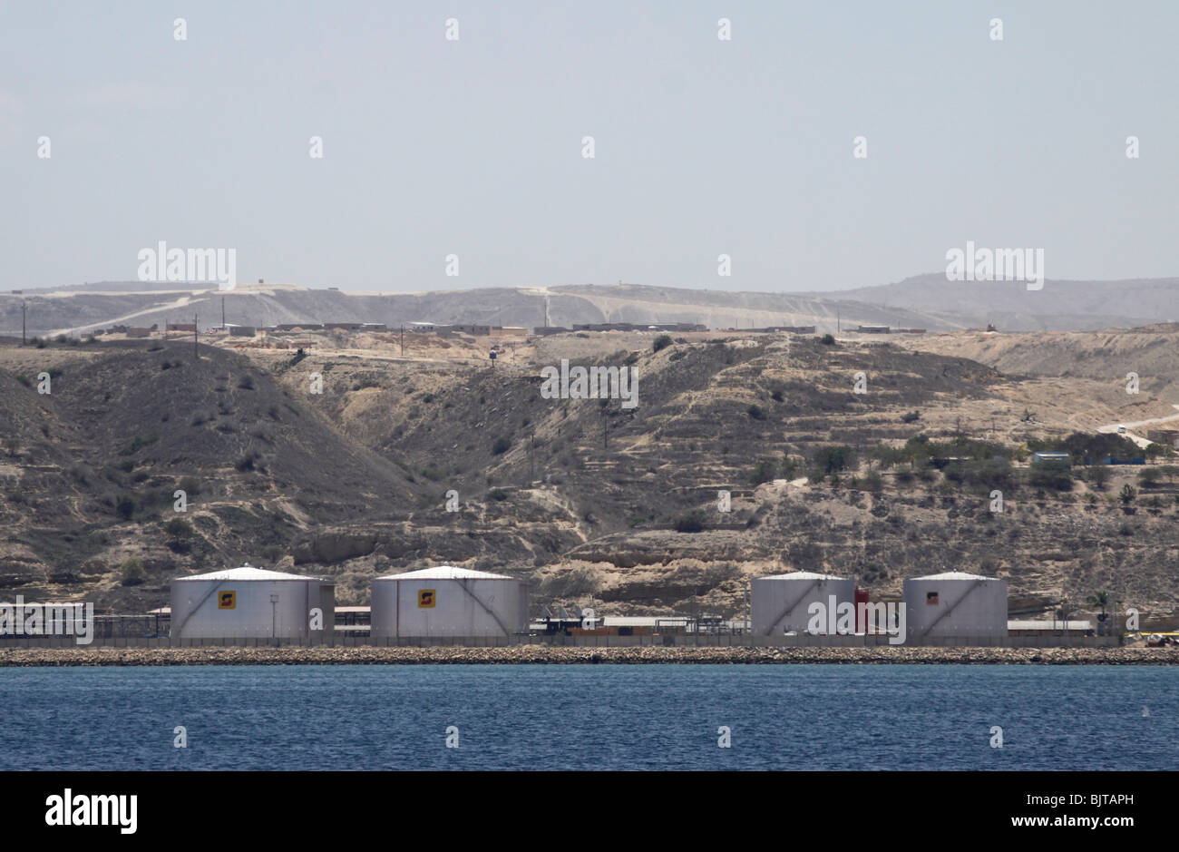 Petrole angola -Fotos und -Bildmaterial in hoher Auflösung – Alamy