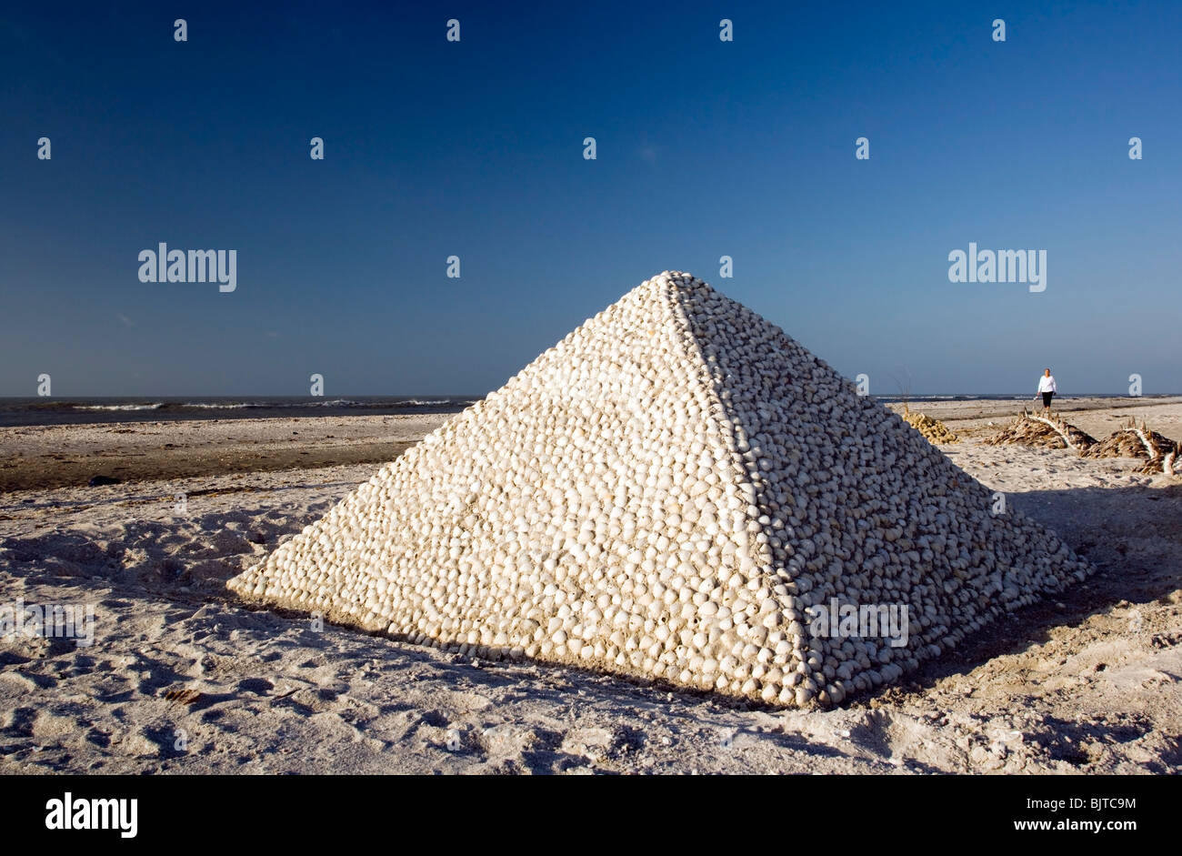 Pyramid Sandskulpturen - Sanibel Island, Florida USA Stockfotografie ...