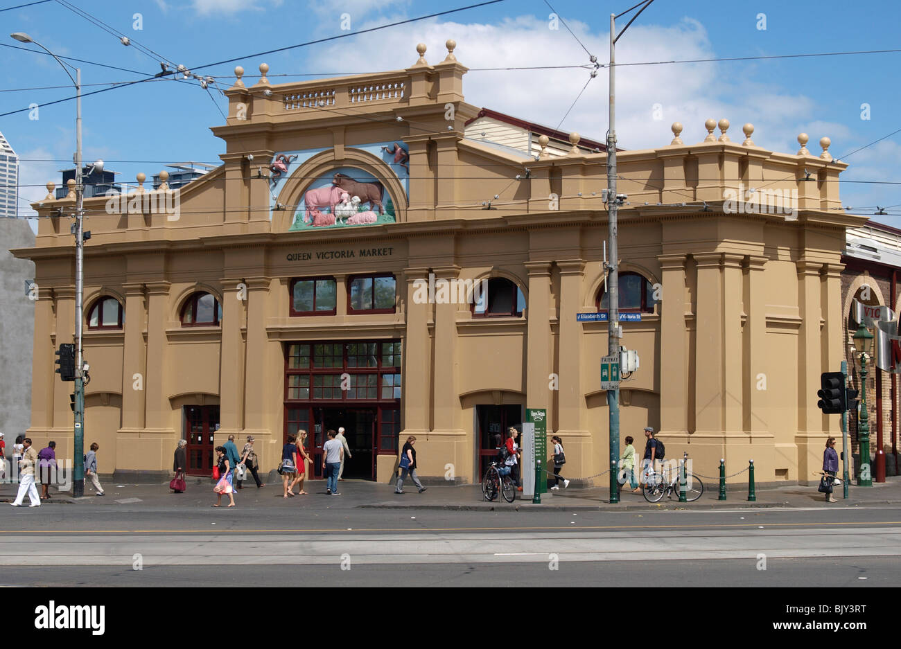 Queen victoria market facade -Fotos und -Bildmaterial in hoher ...