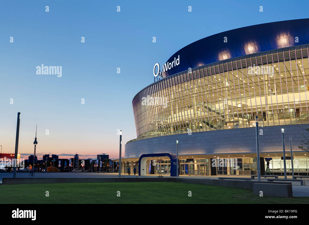 O2 world berlin -Fotos und -Bildmaterial in hoher Auflösung – Alamy