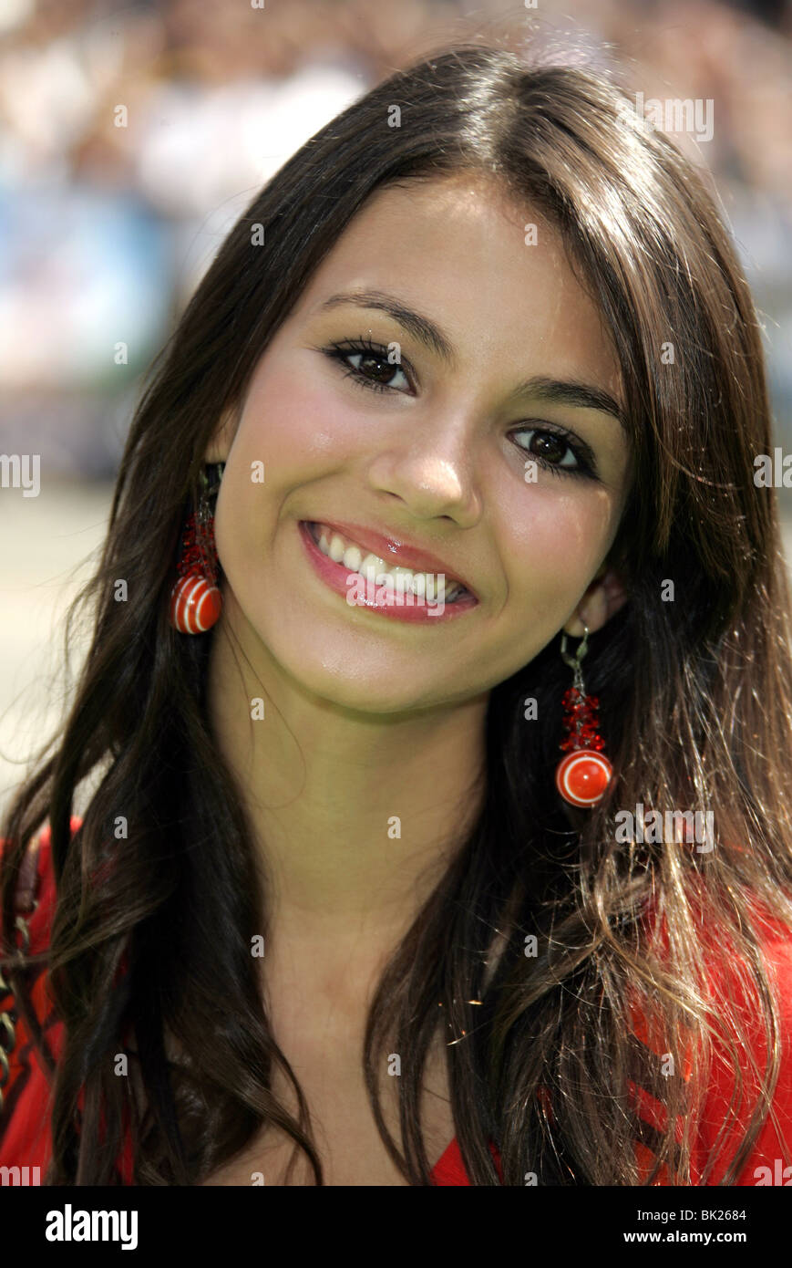 VICTORIA JUSTICE ANT BULLY GRAUMANS CHINESE THEATRE HOLLYWOOD USA ...