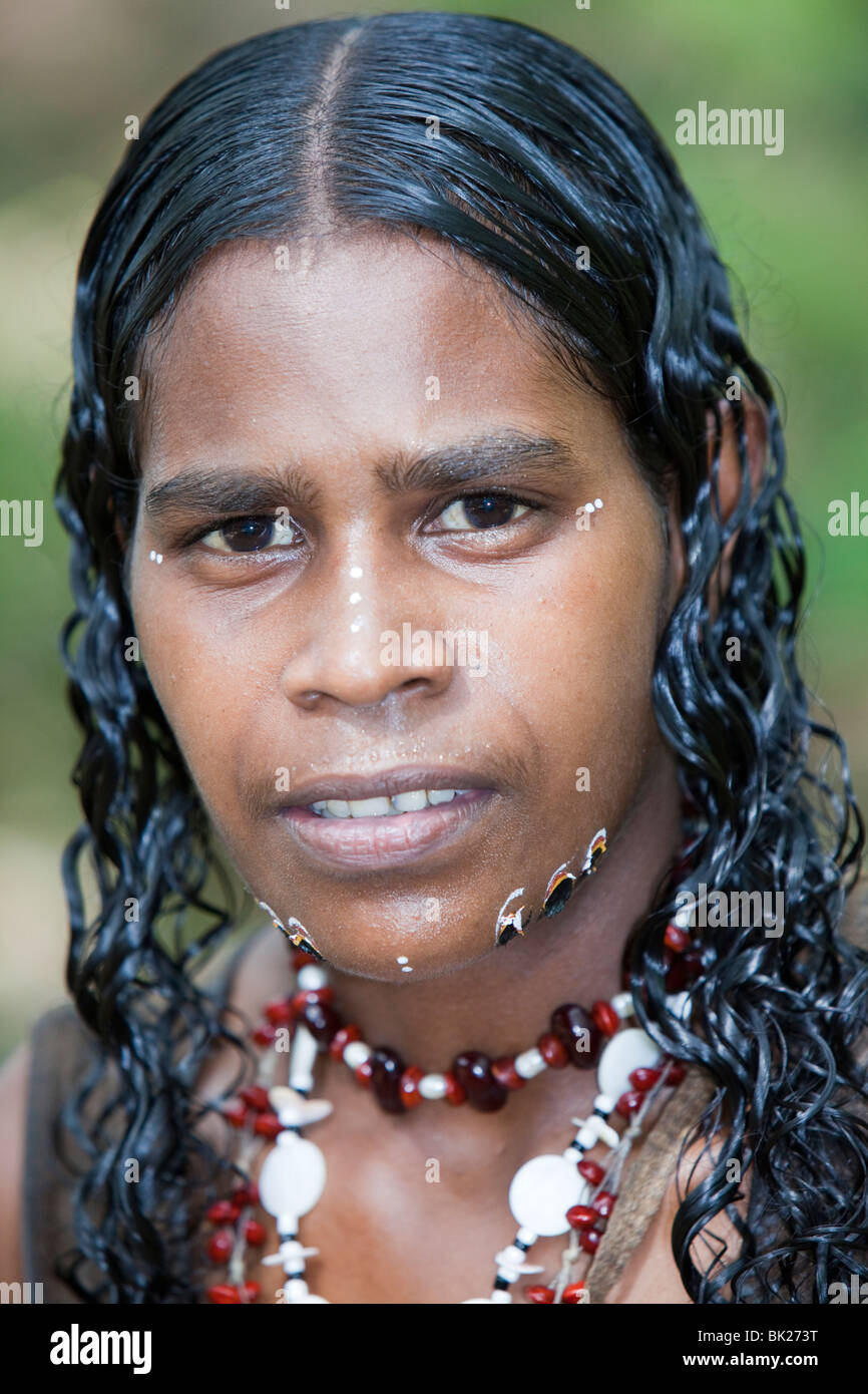 Aboriginal australian woman -Fotos und -Bildmaterial in hoher Auflösung ...