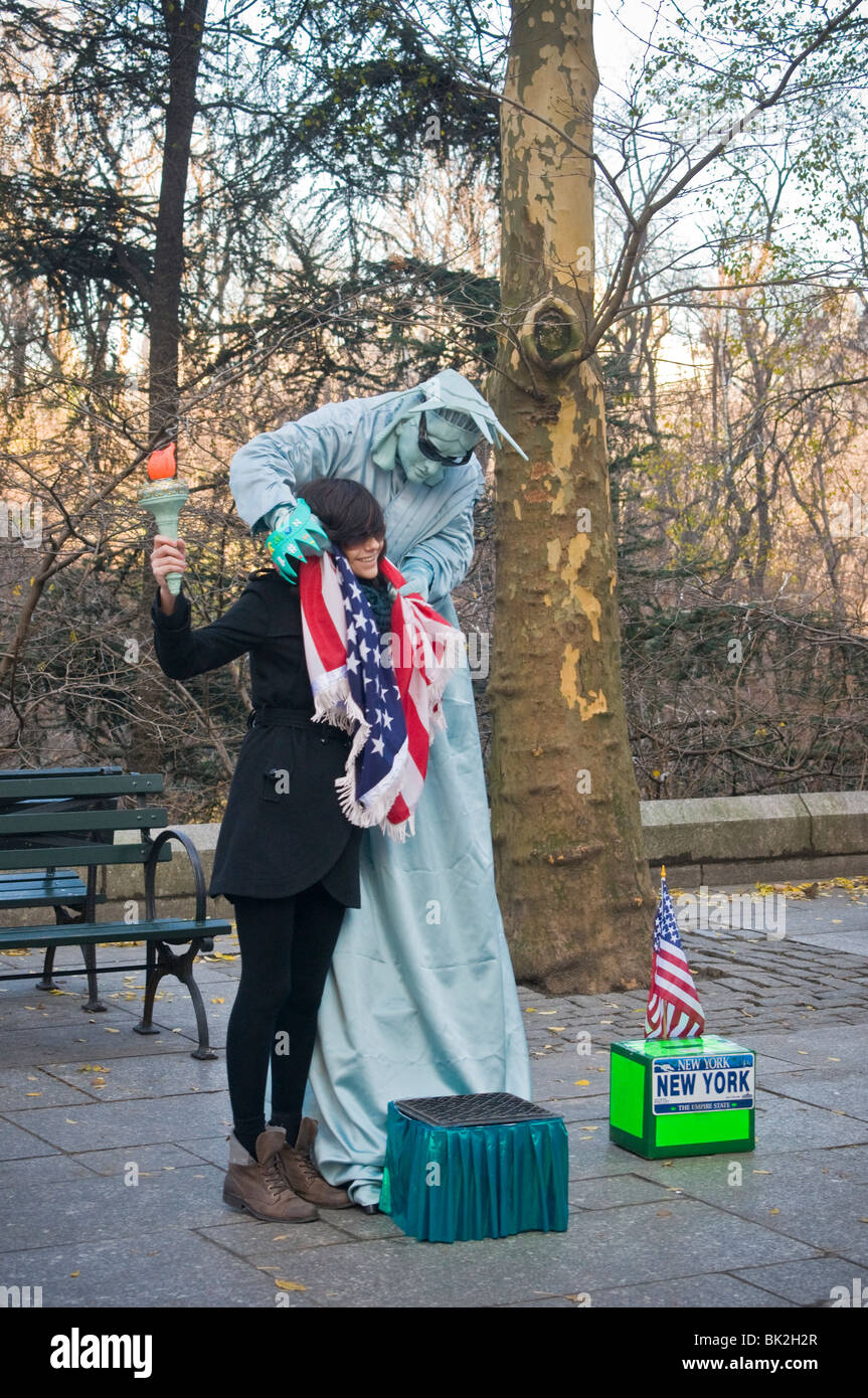 Statue Of Liberty Caricature Stockfotos und -bilder Kaufen - Alamy