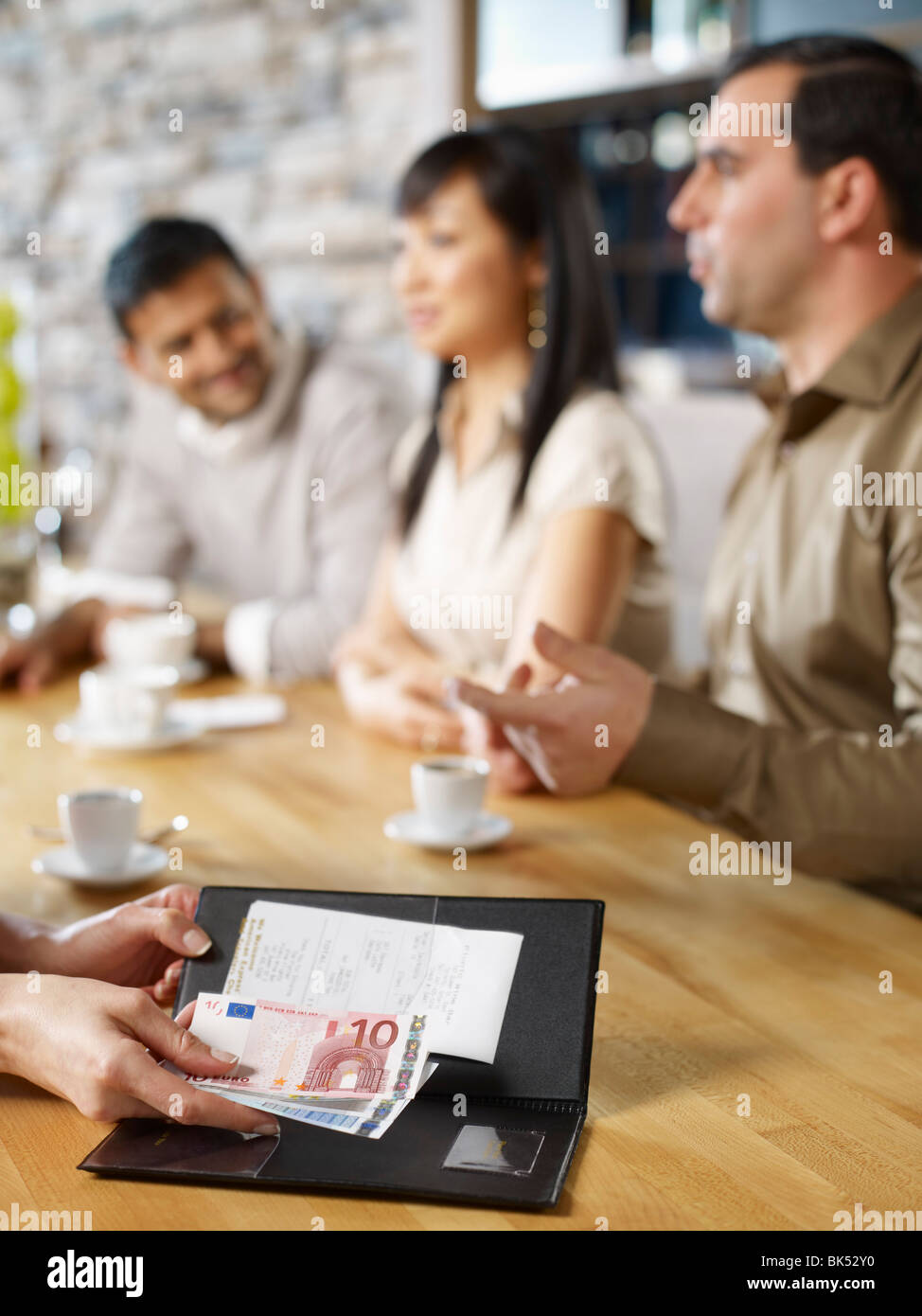 Matthew siedeln sich an -Fotos und -Bildmaterial in hoher Auflösung – Alamy