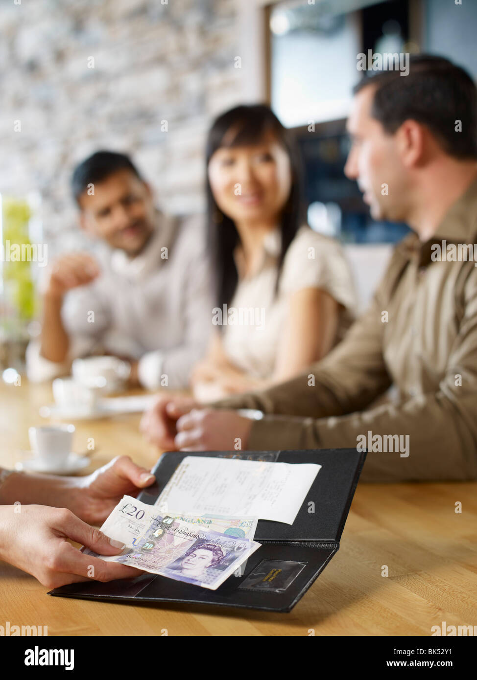 Matthew siedeln sich an -Fotos und -Bildmaterial in hoher Auflösung – Alamy