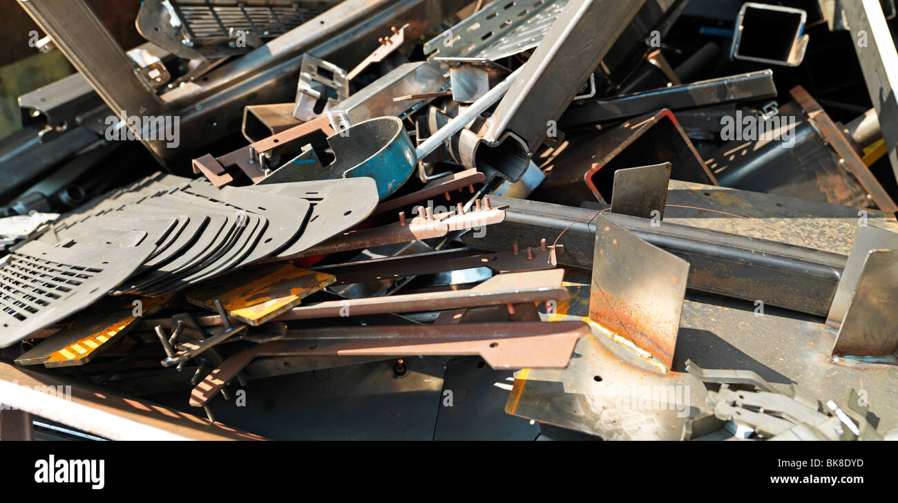 Scrap metal -Fotos und -Bildmaterial in hoher Auflösung – Alamy