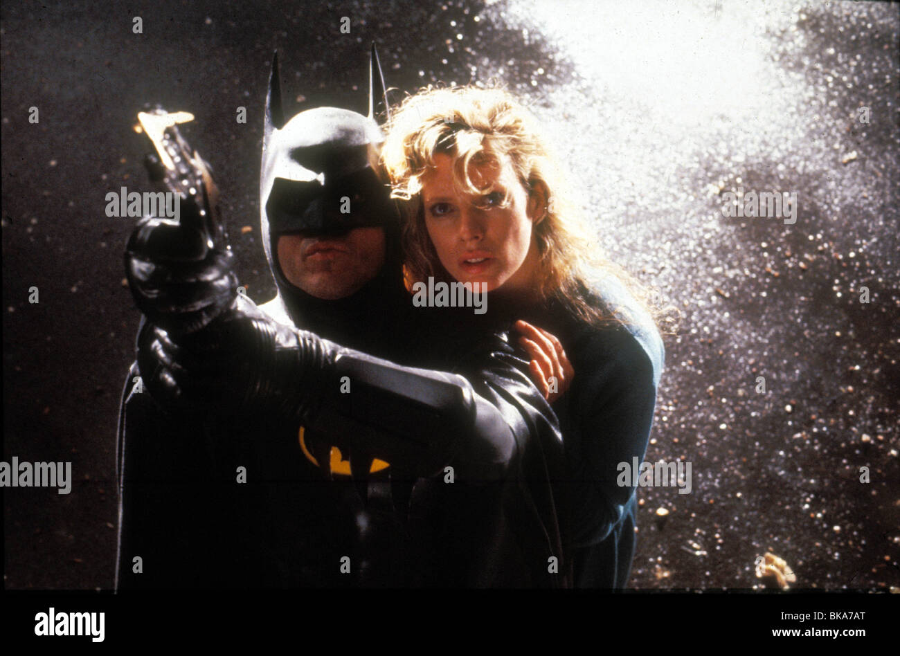 BATMAN (1989) MICHAEL KEATON, KIM BASINGER BBTM 012 Stockfotografie - Alamy