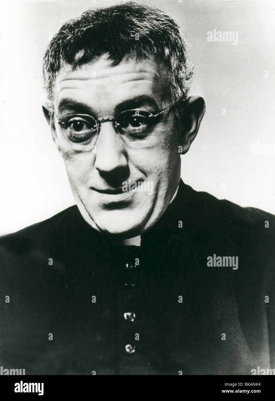 Father brown 1954 alec guinness -Fotos und -Bildmaterial in hoher ...