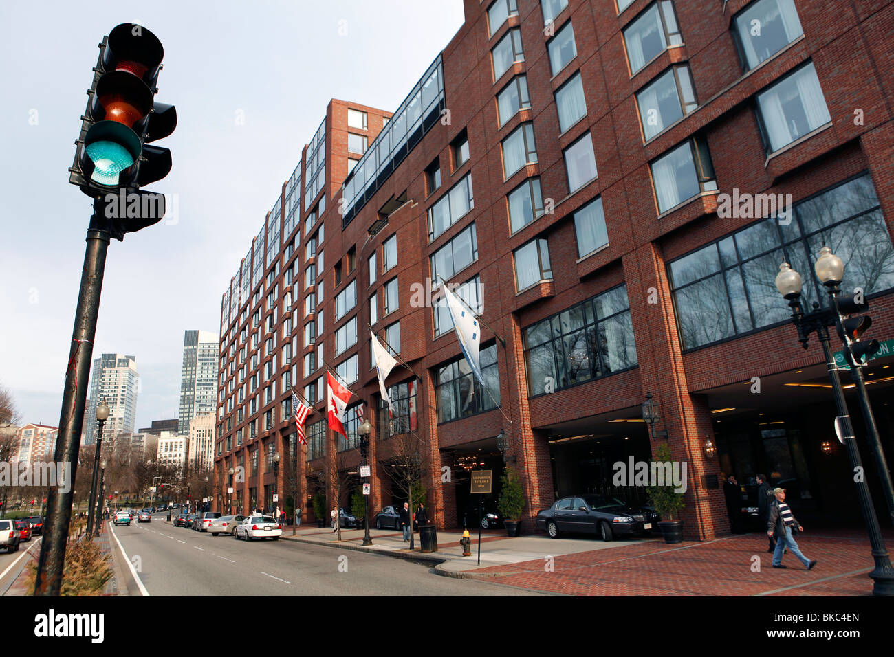 Vier jahreszeiten hotel -Fotos und -Bildmaterial in hoher Auflösung – Alamy