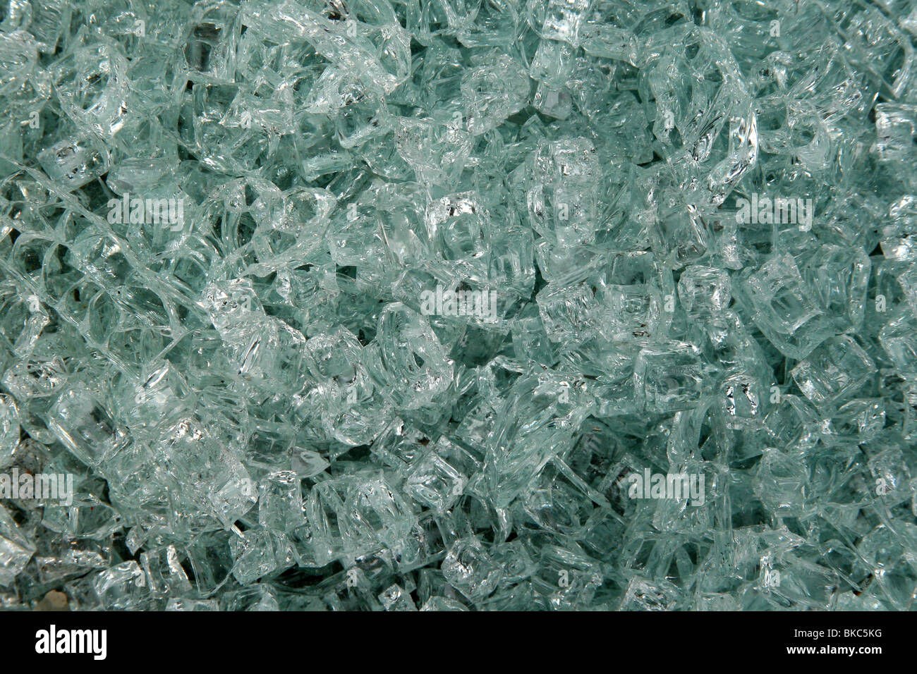 Toughened glass -Fotos und -Bildmaterial in hoher Auflösung – Alamy