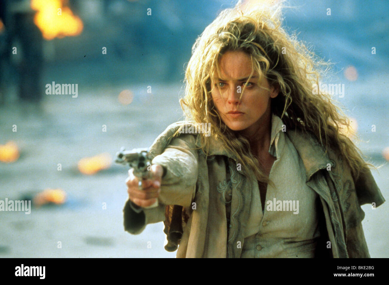 Sharon stone the quick and the dead -Fotos und -Bildmaterial in hoher ...