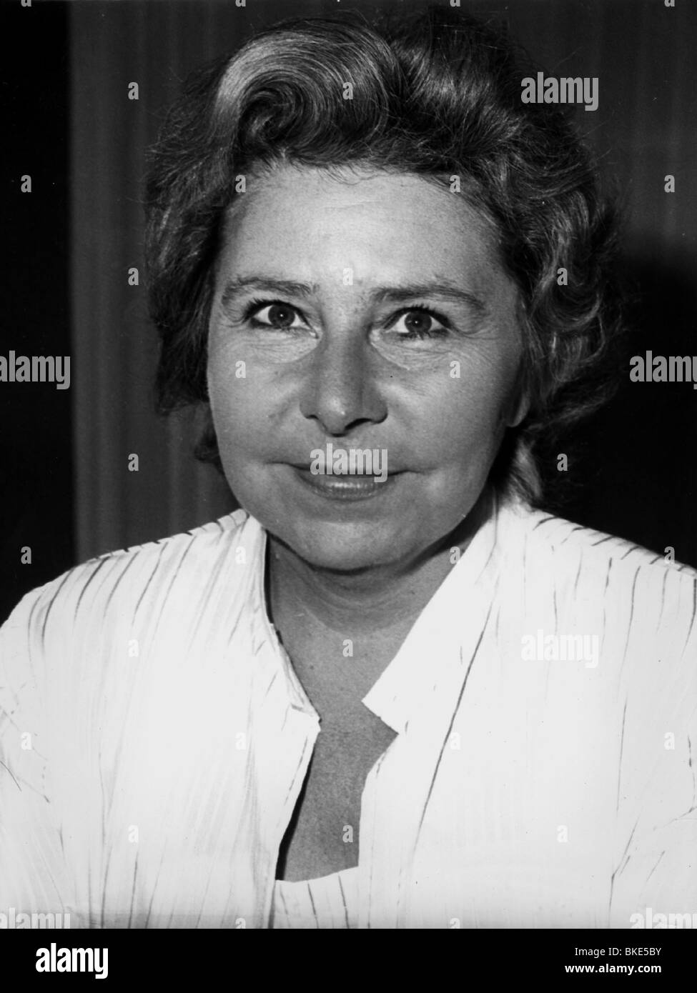 Christa ludwig -Fotos und -Bildmaterial in hoher Auflösung – Alamy