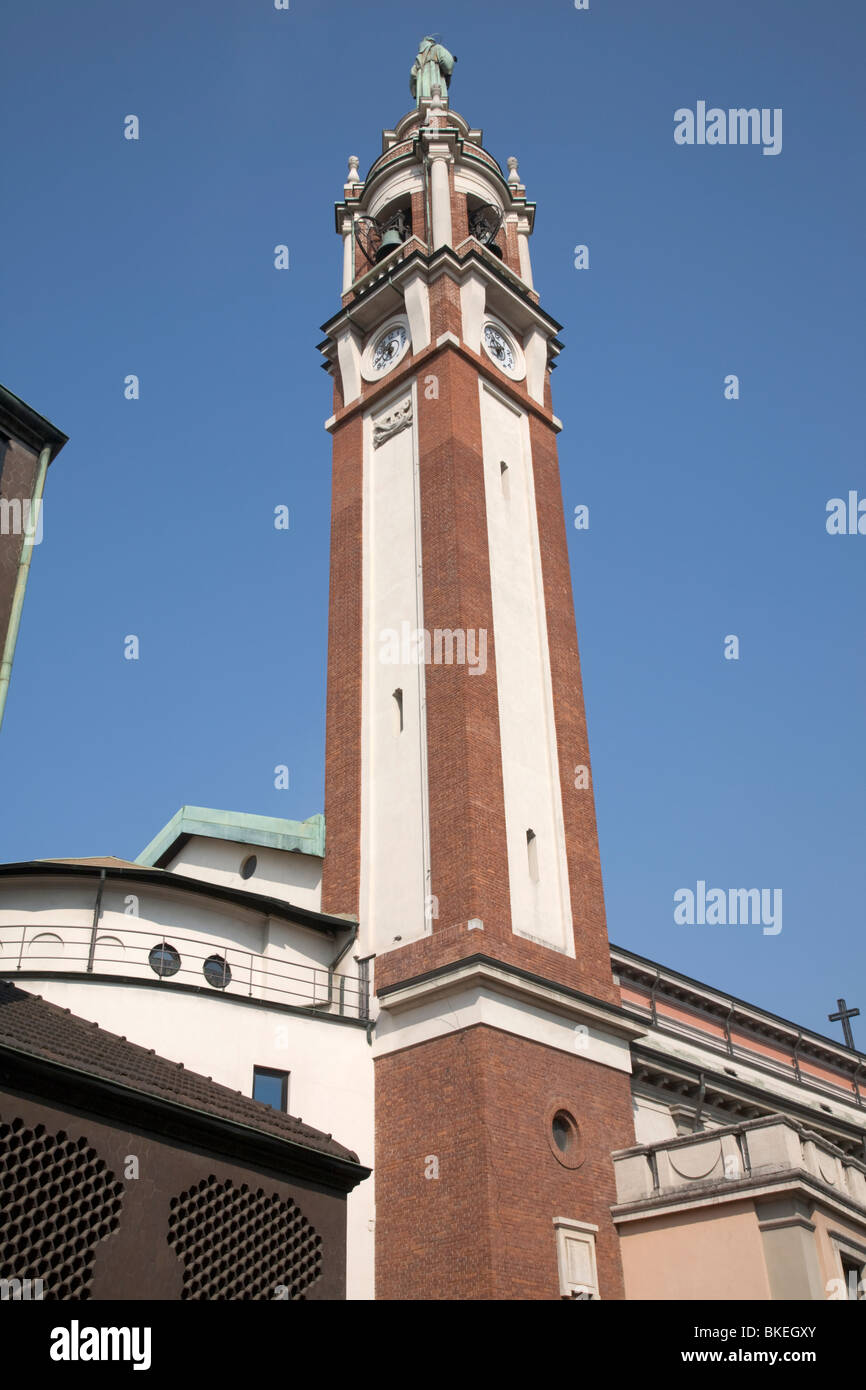 Basilika romana -Fotos und -Bildmaterial in hoher Auflösung – Alamy