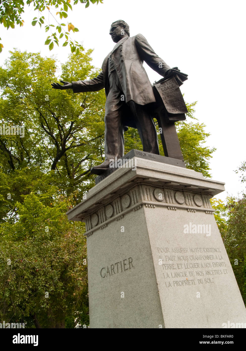 Jacques cartier monument statue -Fotos und -Bildmaterial in hoher ...